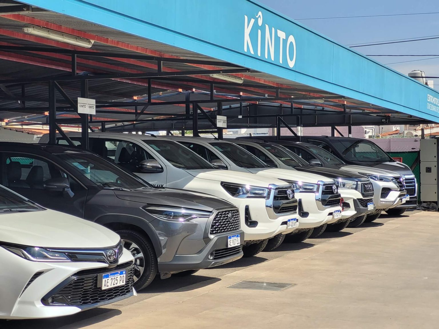 Kinto: el sistema de alquiler de autos de Toyota es un éxito en Córdoba